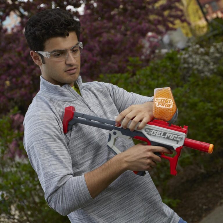 NERF Pro Gelfire Mythic - Motorized Gel Blaster - nerf-pijltjes.nl