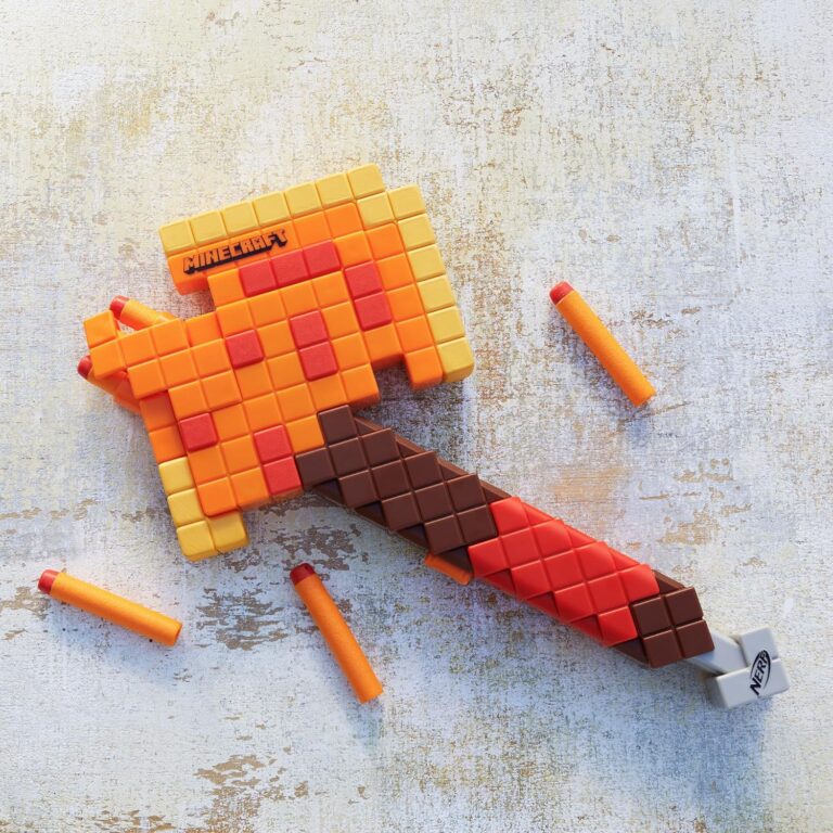NERF Minecraft Firebrand - nerf-pijltjes.nl